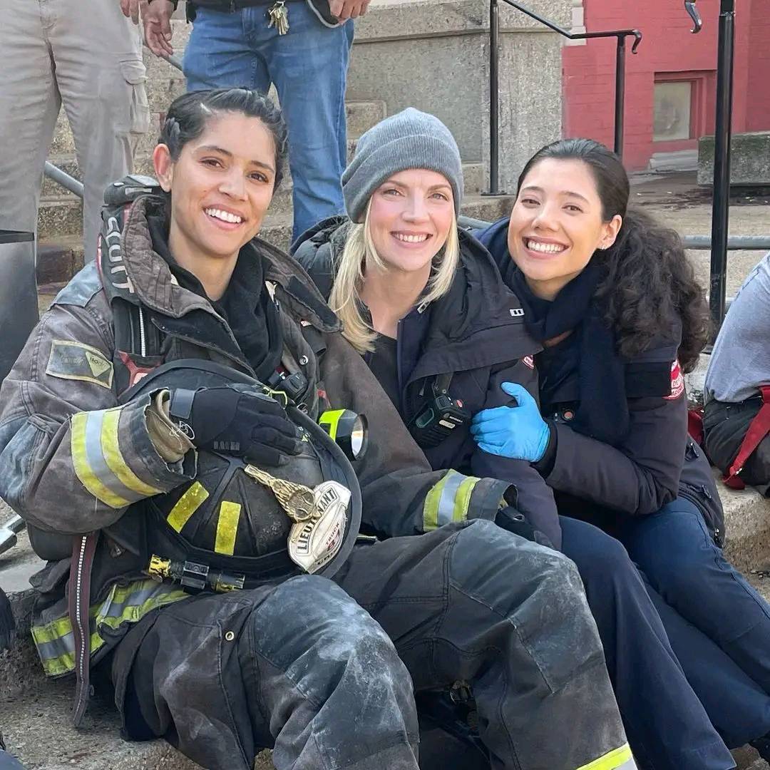 Chicago Fire’s Boss Addresses All The One Chicago Cast Exits, And Her ...