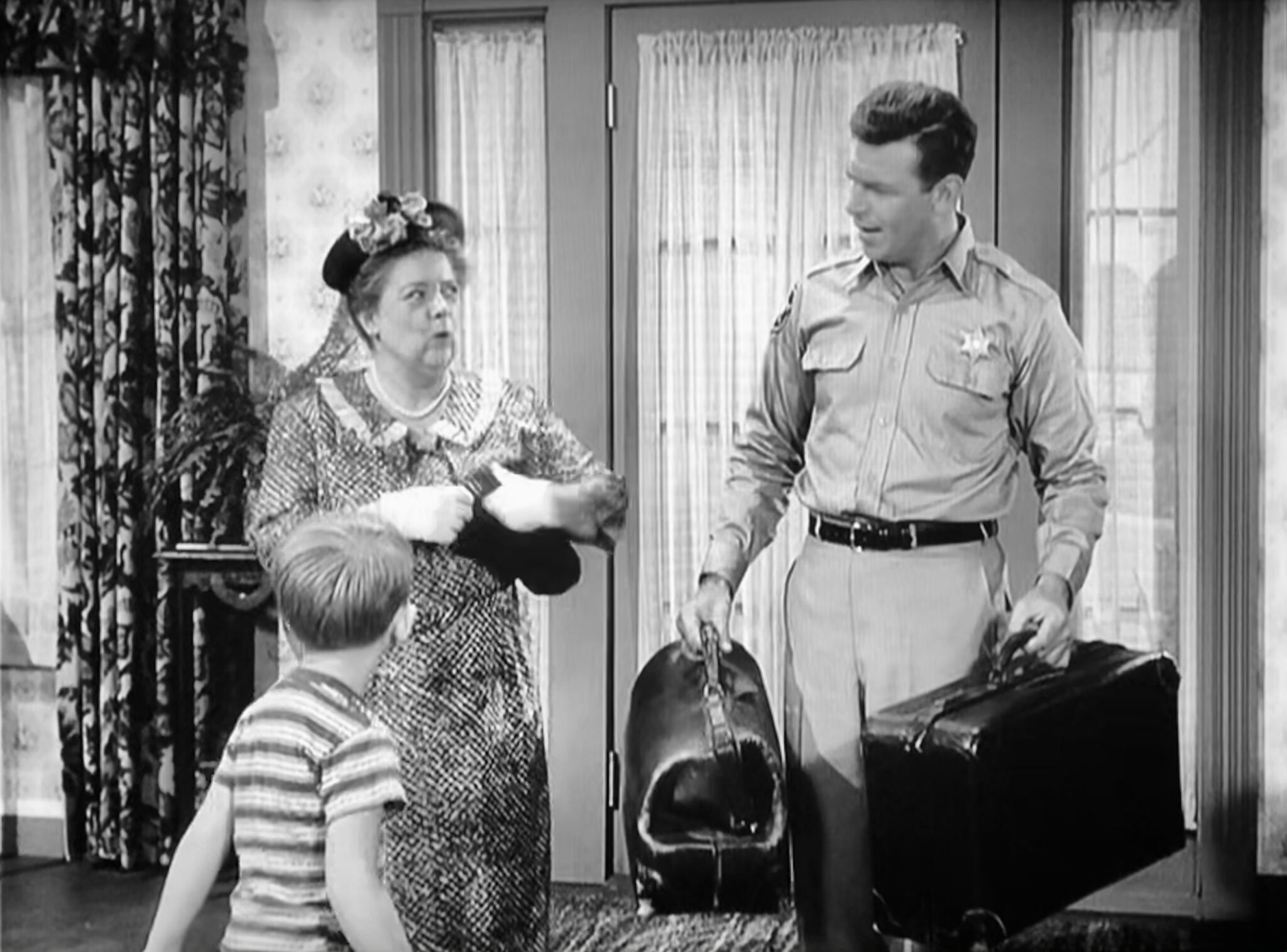 Frances Bavier: The Tell That Revealed Aunt Bee’s Anger on The Andy ...