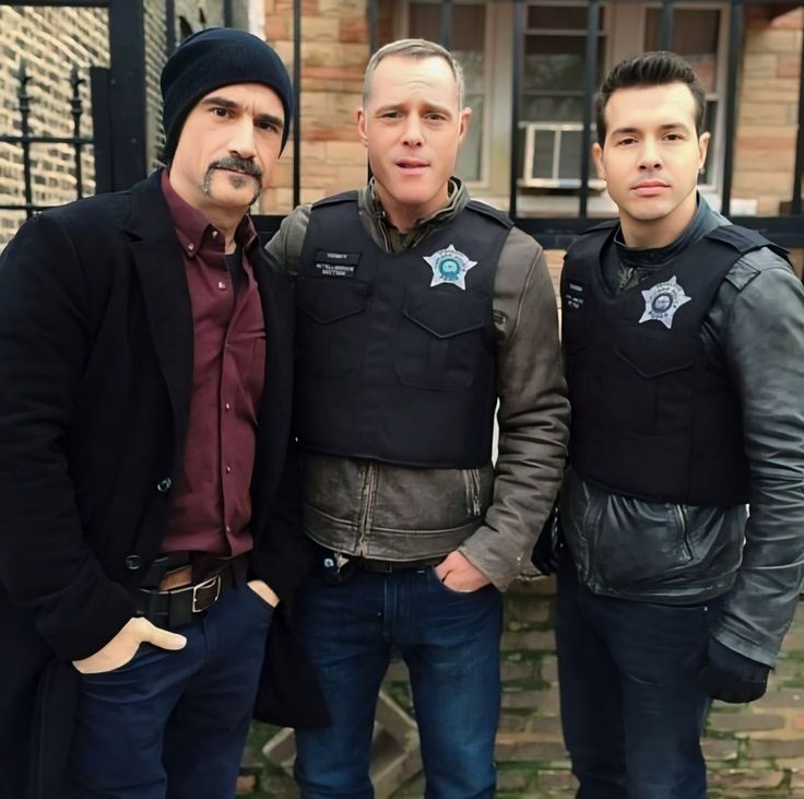 Chicago PD Season 12 Finale: Showrunner Reveals Burgess’ True Feelings ...